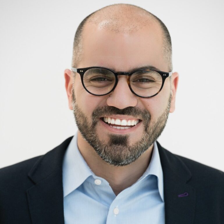 Meet The 8 Lebanese Behind The Moderna Vaccine