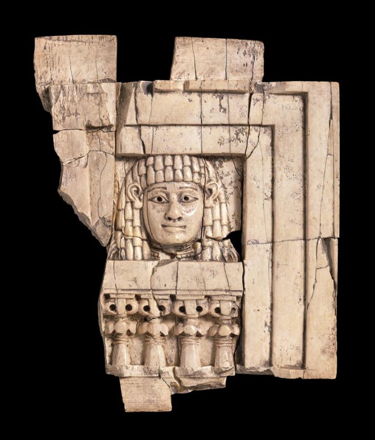 21 Interesting Phoenician Artifacts You'll Find On Display At The ...